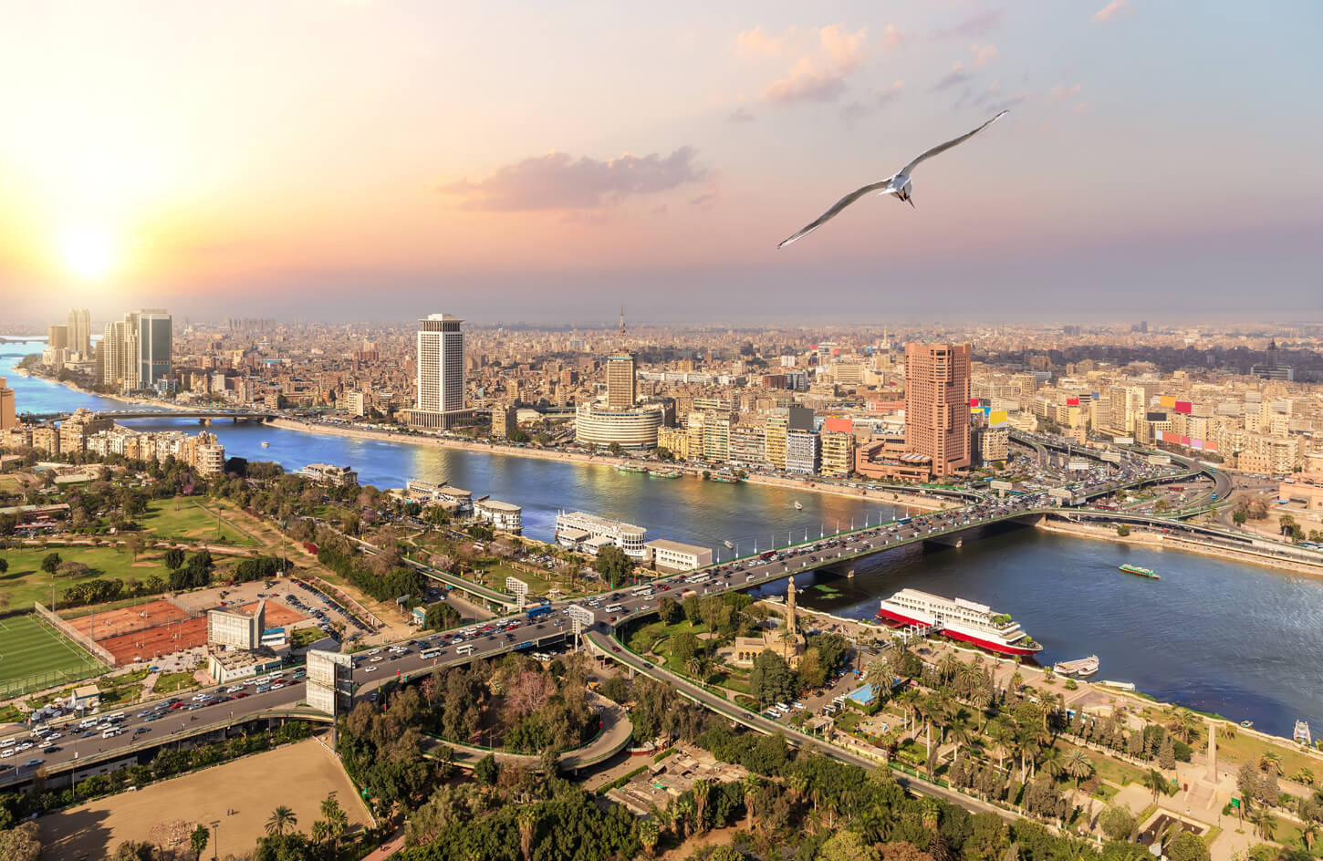 Landmarks in Egypt: Exploring Ancient Wonders of the Nile