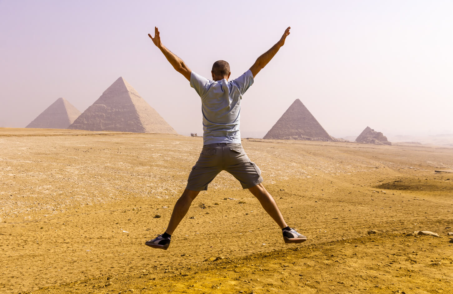 How to Avoid Tourist Scams in Egypt: Full Guide in 2025